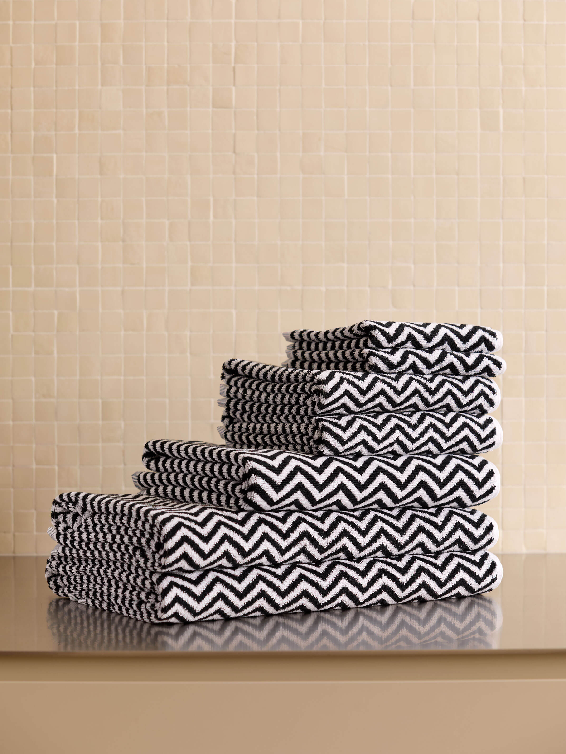 Buy Luxury Herringbone Towel Sets Online – Ivy Lane